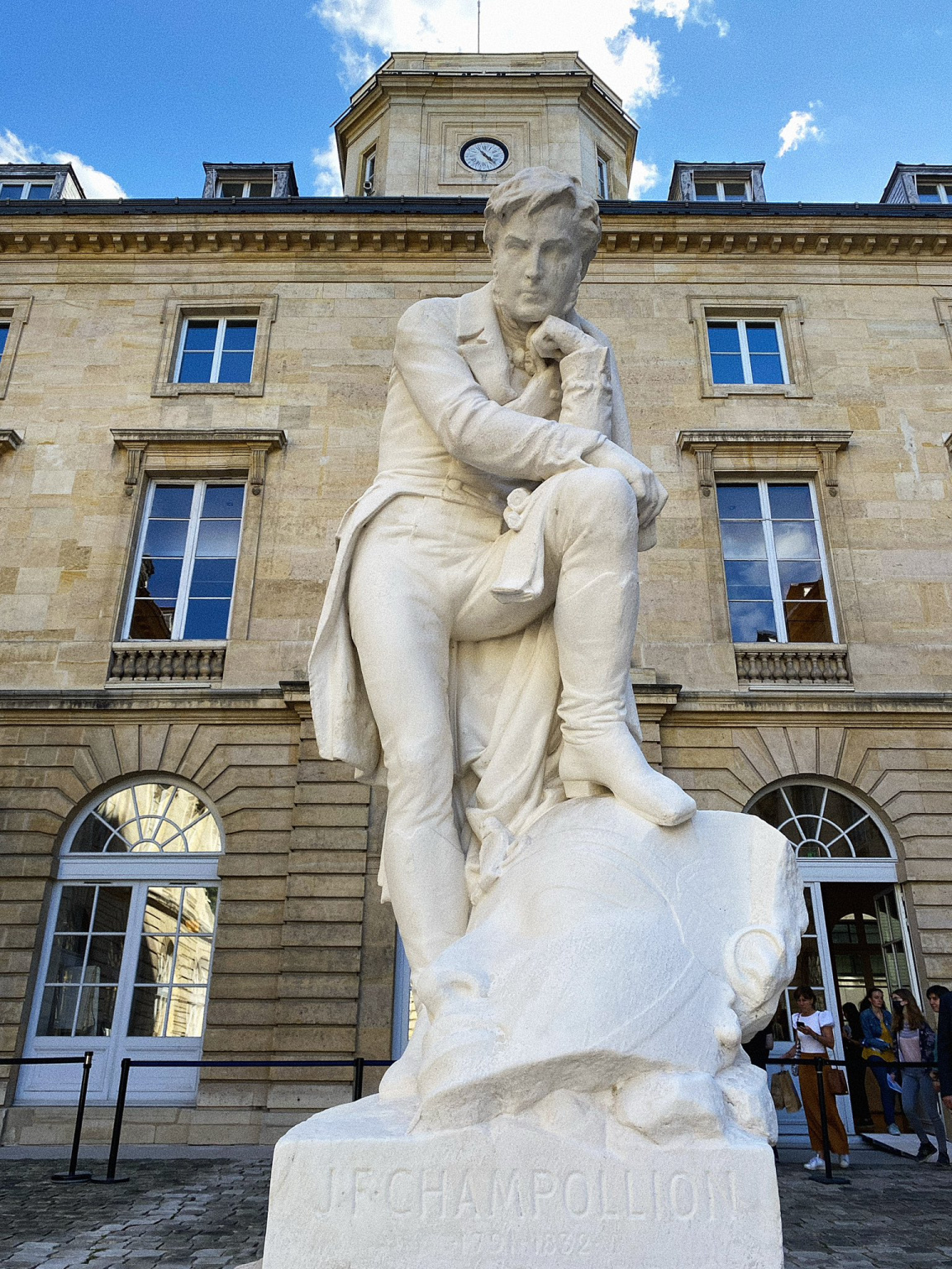 27 septembre 1822 : Champollion révèle le secret des hiéroglyphes ...